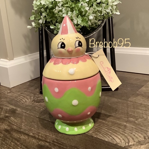 johanna parker | Kitchen | Johanna Parker Carnival Cottage Chick Easter Canister Htf | Poshmark